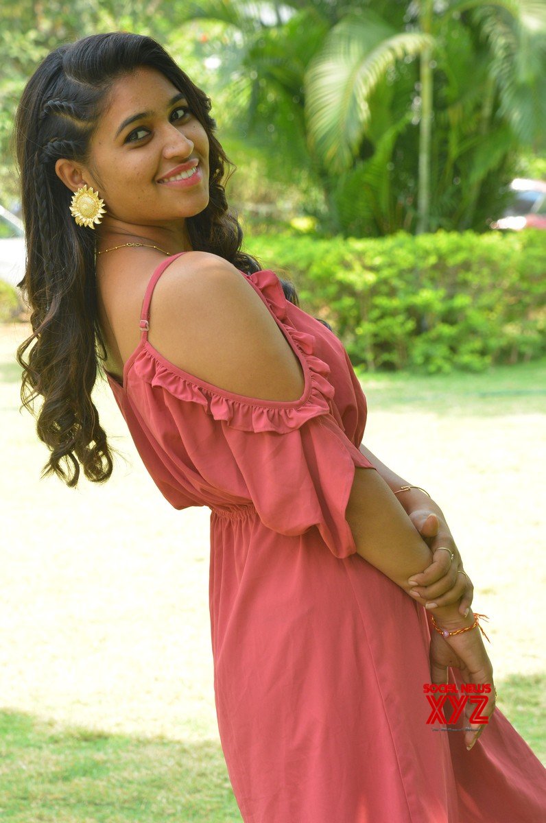 Actress Prameela Stills From Sampoornesh Babu's Bazaar Rowdy Movie ...
