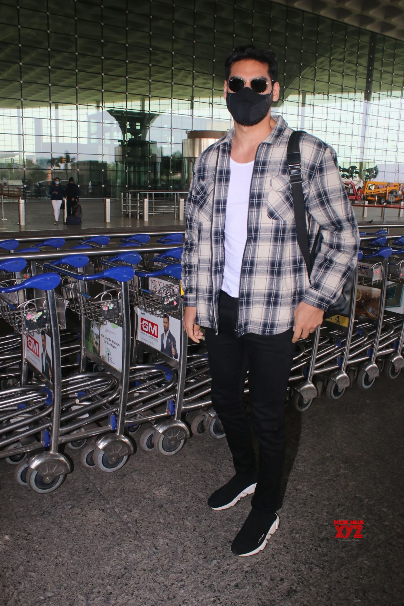 Ahaan Shetty Spotted At Airport Departure - Gallery - Social News XYZ