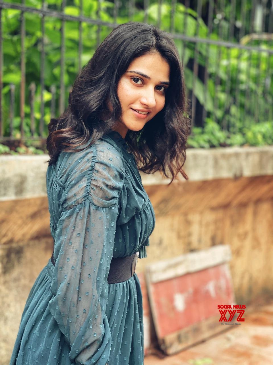 Actress Priya Singh Latest Hot And Gorgeous Stills - Social News XYZ