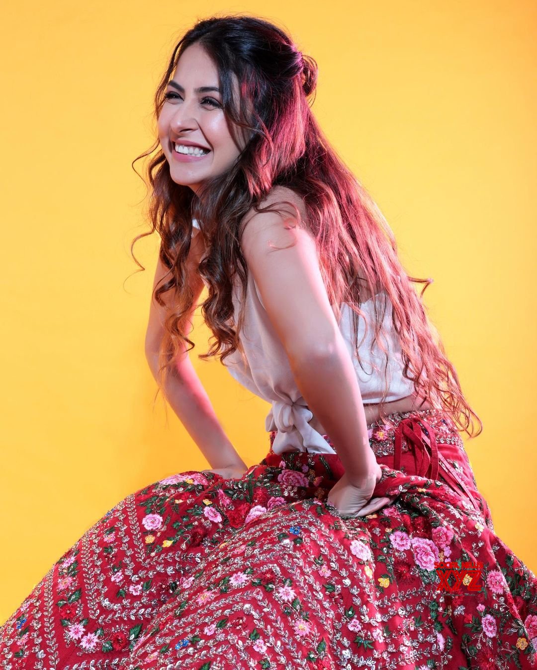 Actress Malvika Raaj Latest Glam Stills - Social News XYZ