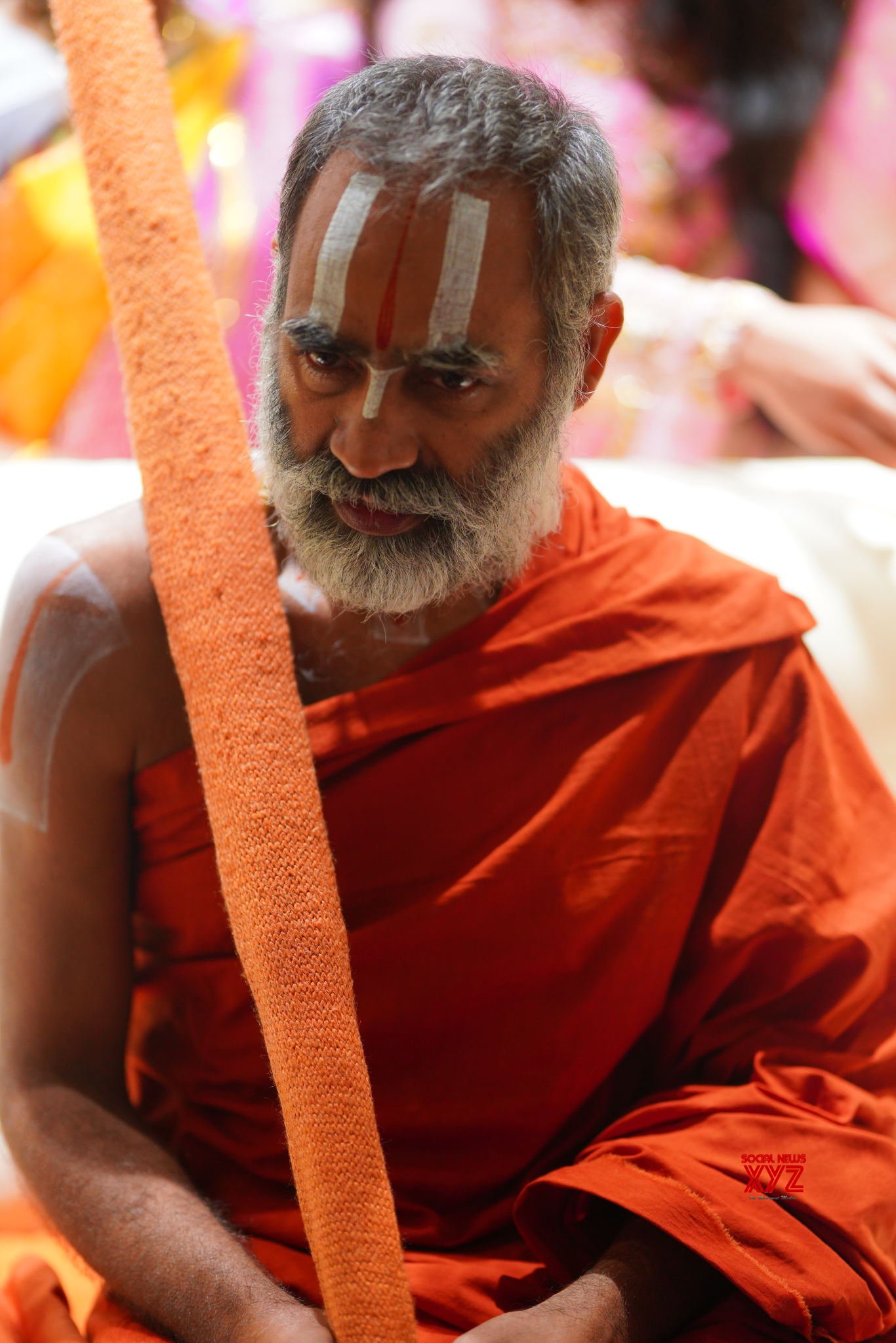 KANCHEEPURAM GOWRI SILKS Inauguration By SRI SRI TRIDANDI CHINNA JEEYAR ...