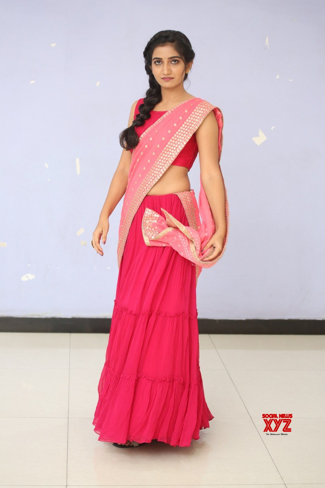 Actress Neha Pathan Stills From Batch Movie Trailer Launch - Gallery ...