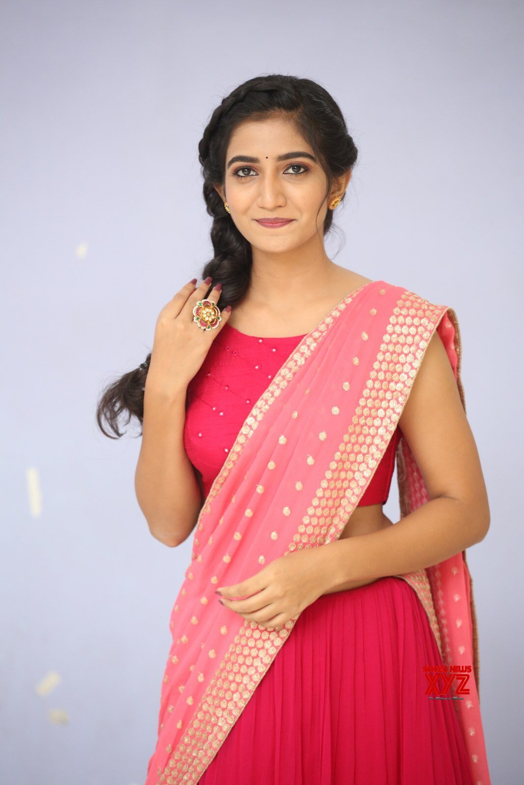 Actress Neha Pathan Stills From Batch Movie Trailer Launch - Gallery ...