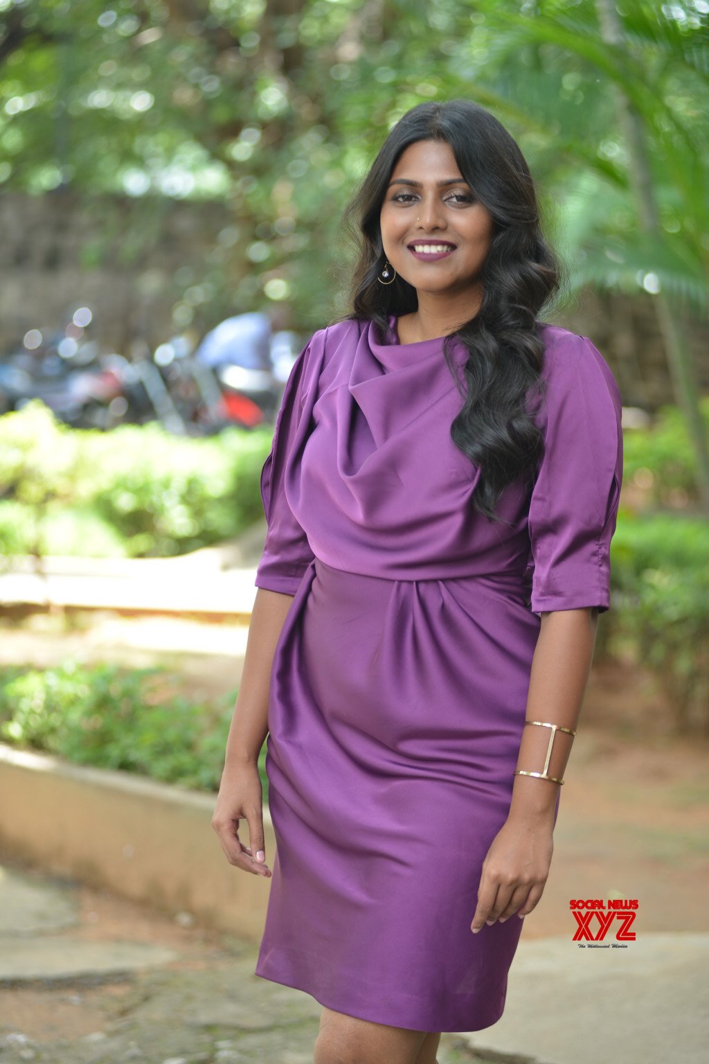 Actress Praneeta Patnaik Glam Stills From ZEE5 Original Net Movie Press ...