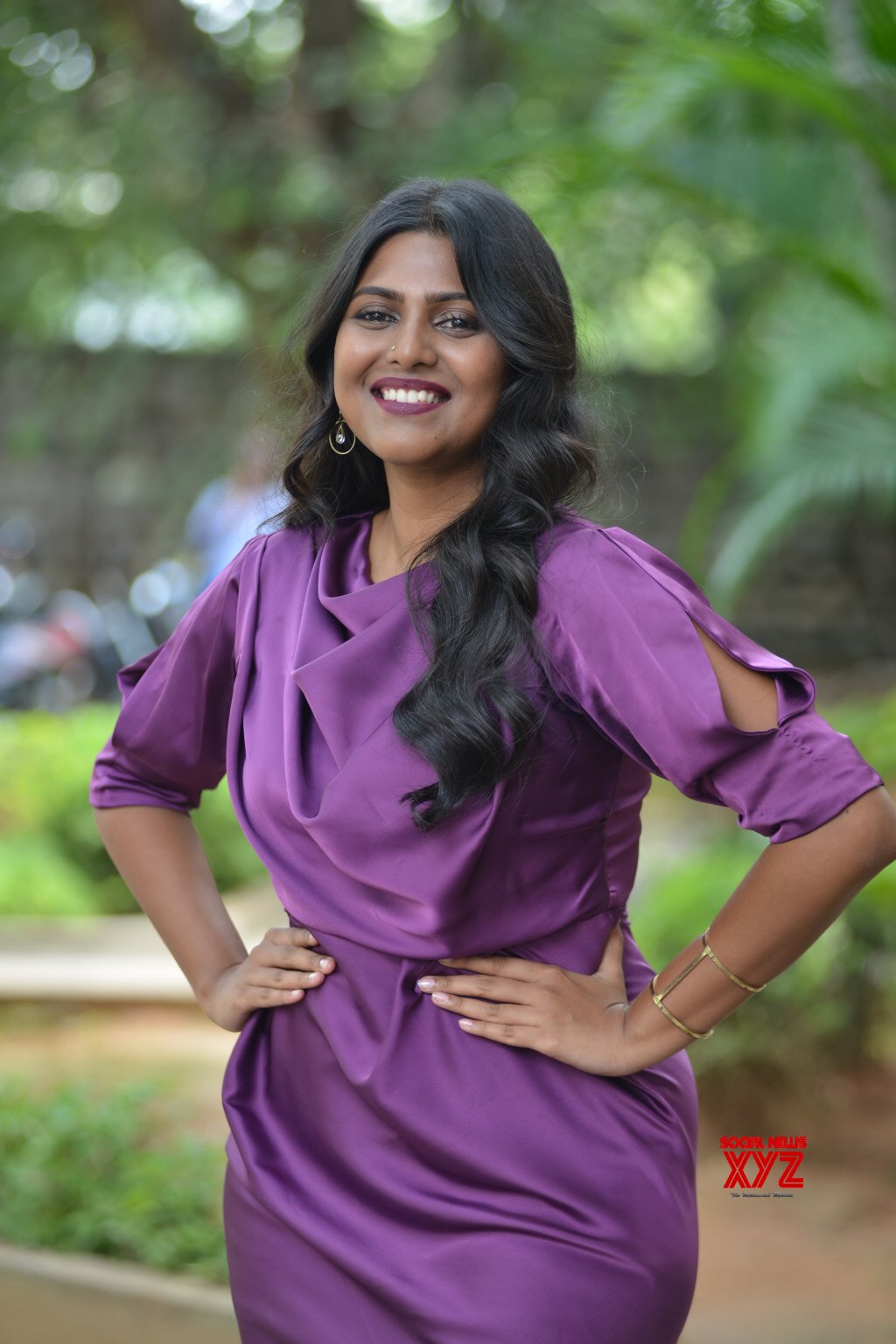 Actress Praneeta Patnaik Glam Stills From ZEE5 Original Net Movie Press ...