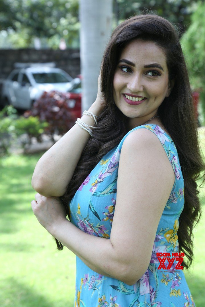Anchor Manjusha Stills From Manu Charitra Movie Teaser Launch - Social ...