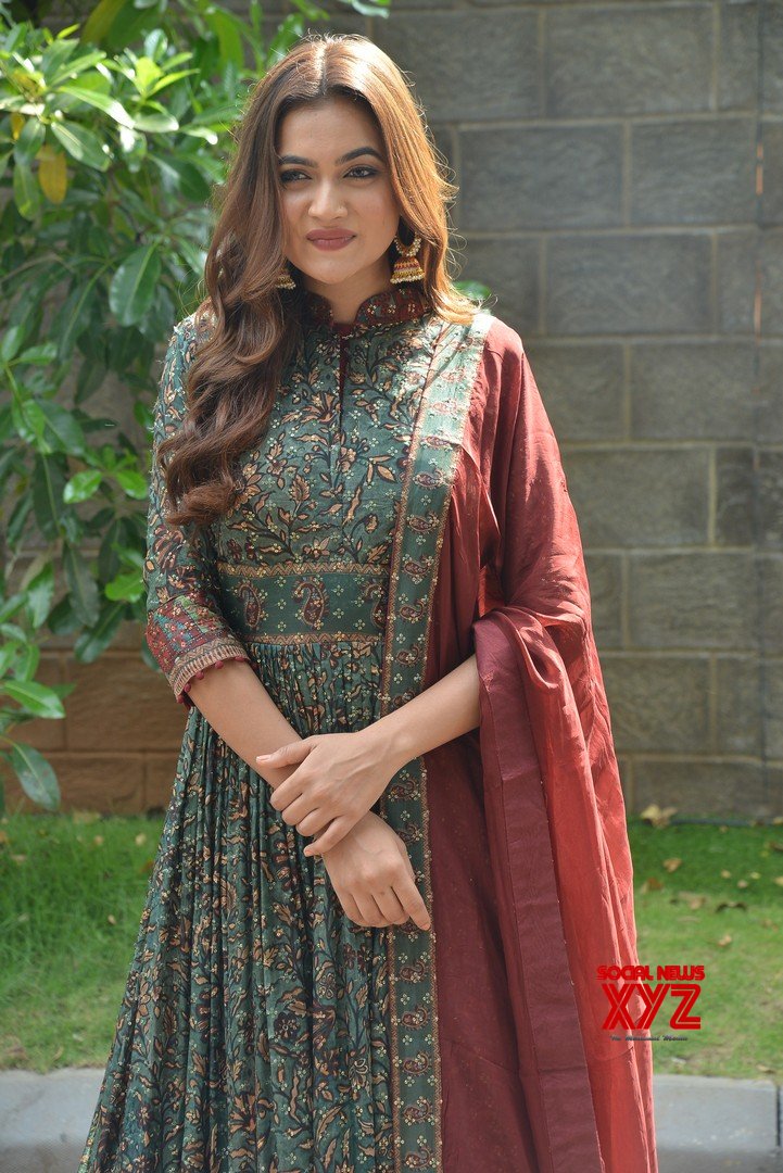 Actress Reva Glam Stills From Seetha Manohara Sri Raghava Movie Opening ...