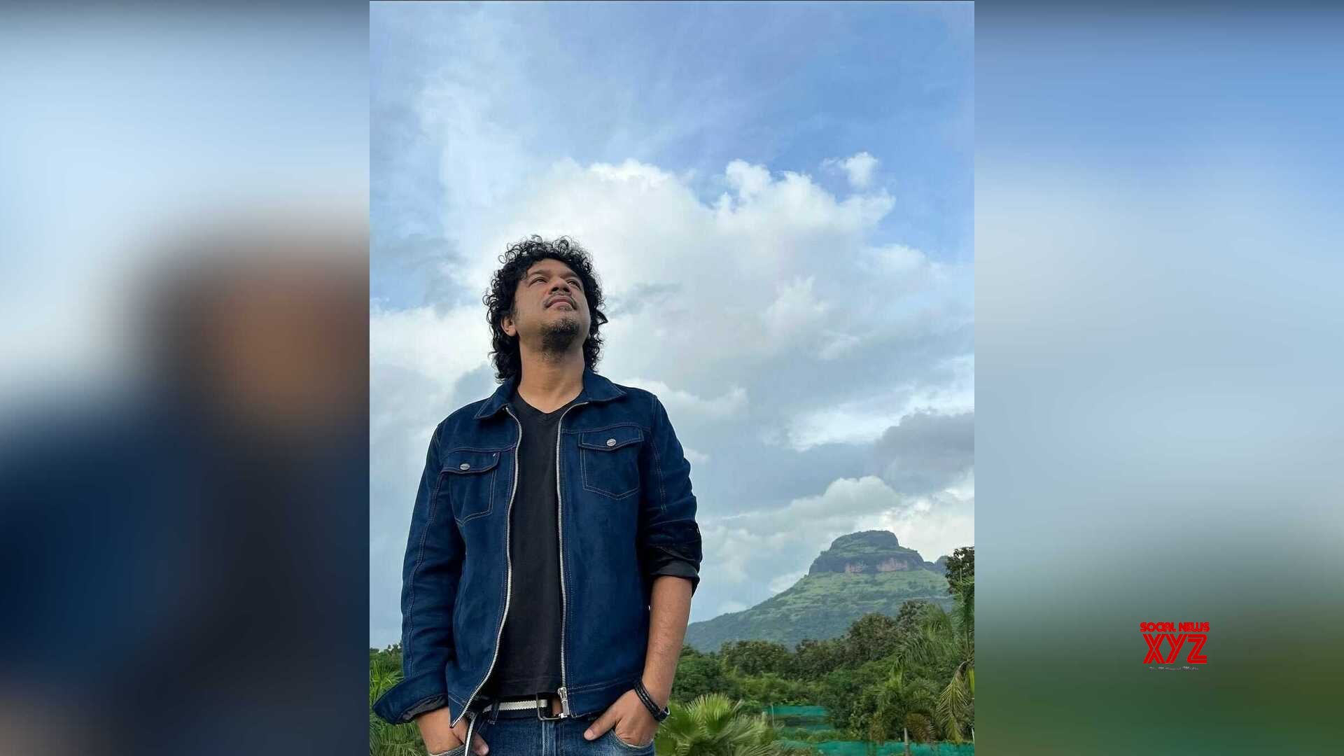 Papon brought in a musical birthday with his family - Social News XYZ