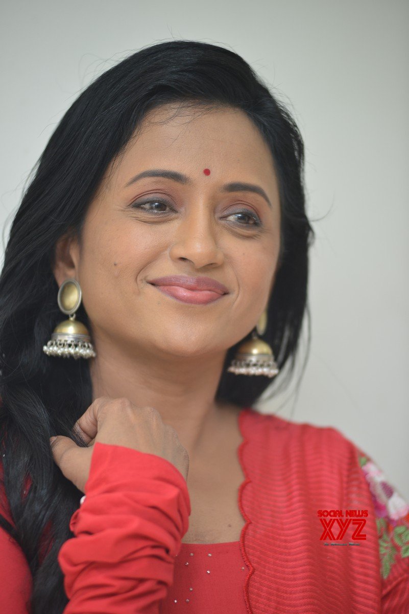 Actress Suma Stills From Jayamma Panchayathi Movie Teaser Launch ...