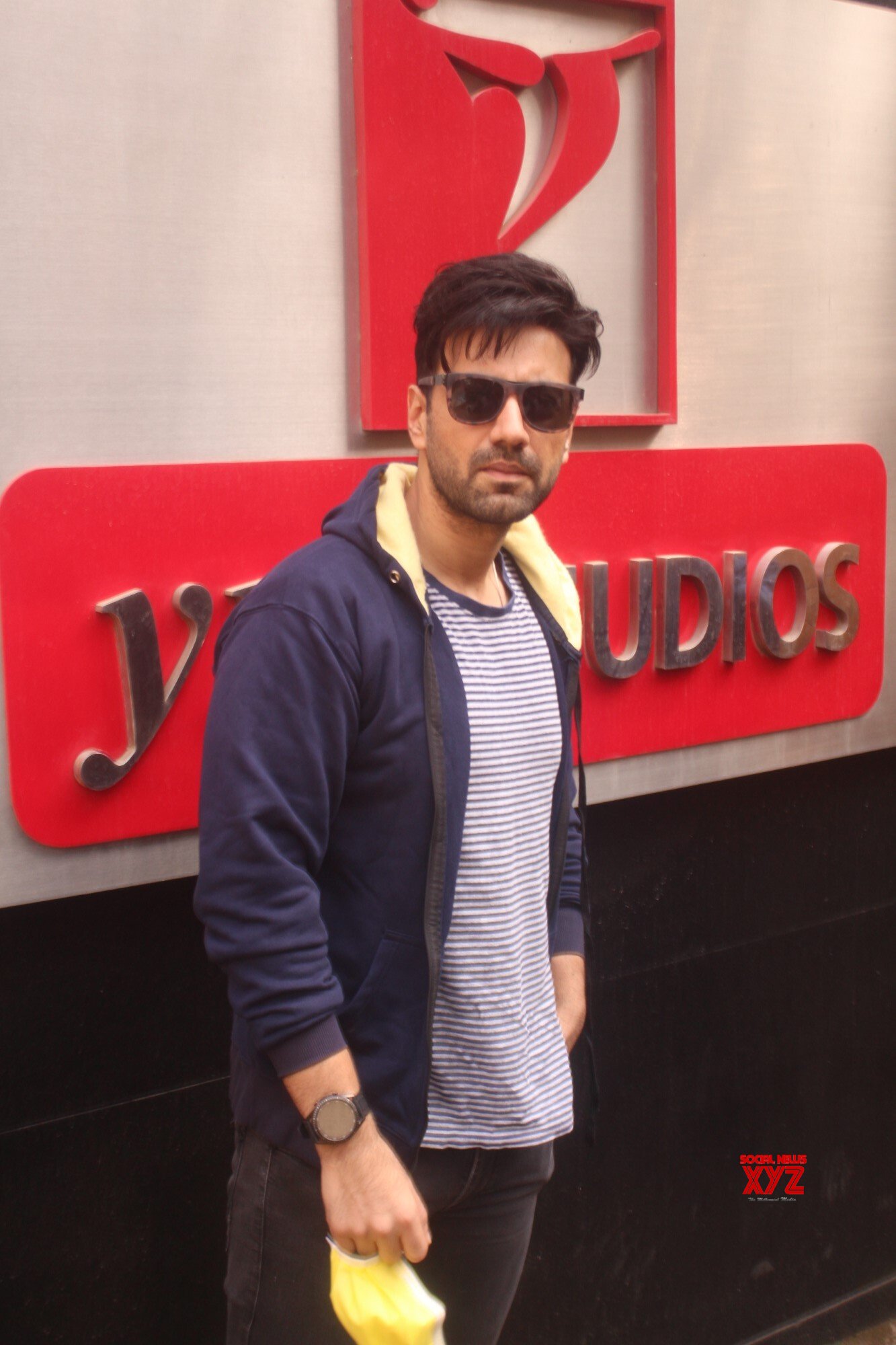 Karanvir Sharma Spotted At YRF Studio - Gallery - Social News XYZ