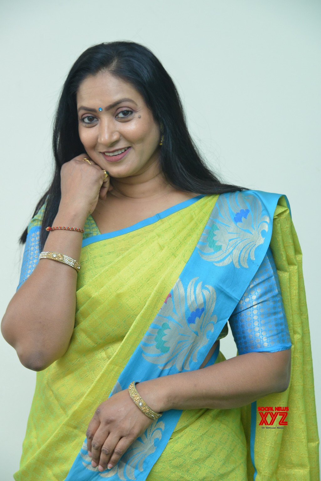 Actress Aamani Stills From Allantha Durana Movie Pres Meet - Social ...