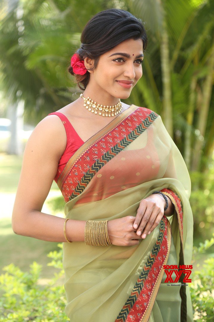 Actress Sai Dhansika Glam Stills From Shikaru Movie Trailer Launch ...