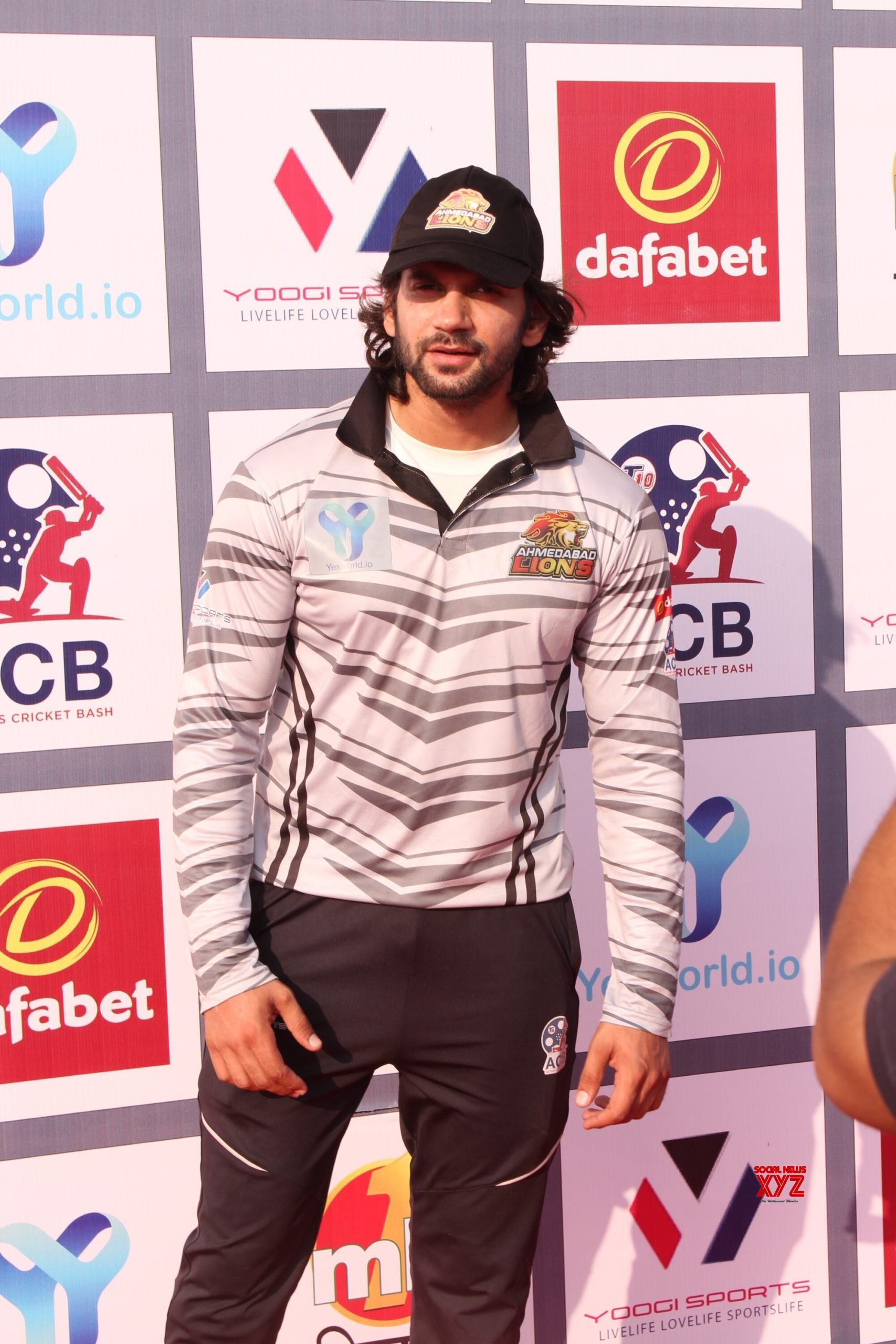 Celebs At 3rd Season Of Actors Cricket Bash - Gallery - Social News XYZ