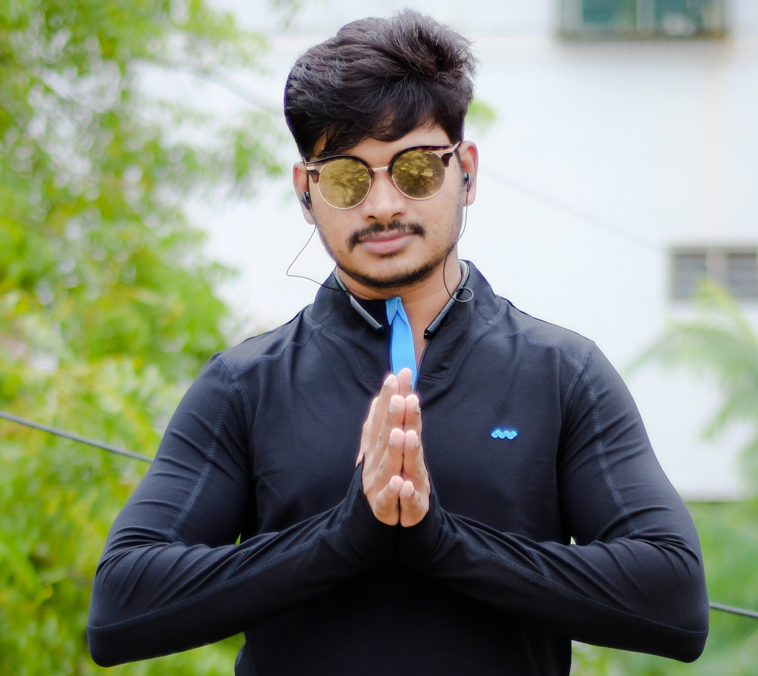 I will get a good name with Esha Chawla movie: Hero Raj Bala - Social ...