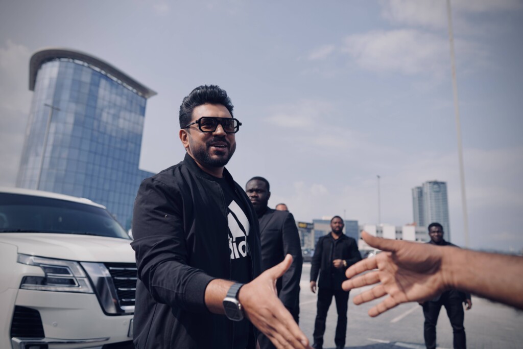 Nivin Pauly joined Haneef Adeni project in a stylish look; Shooting ...