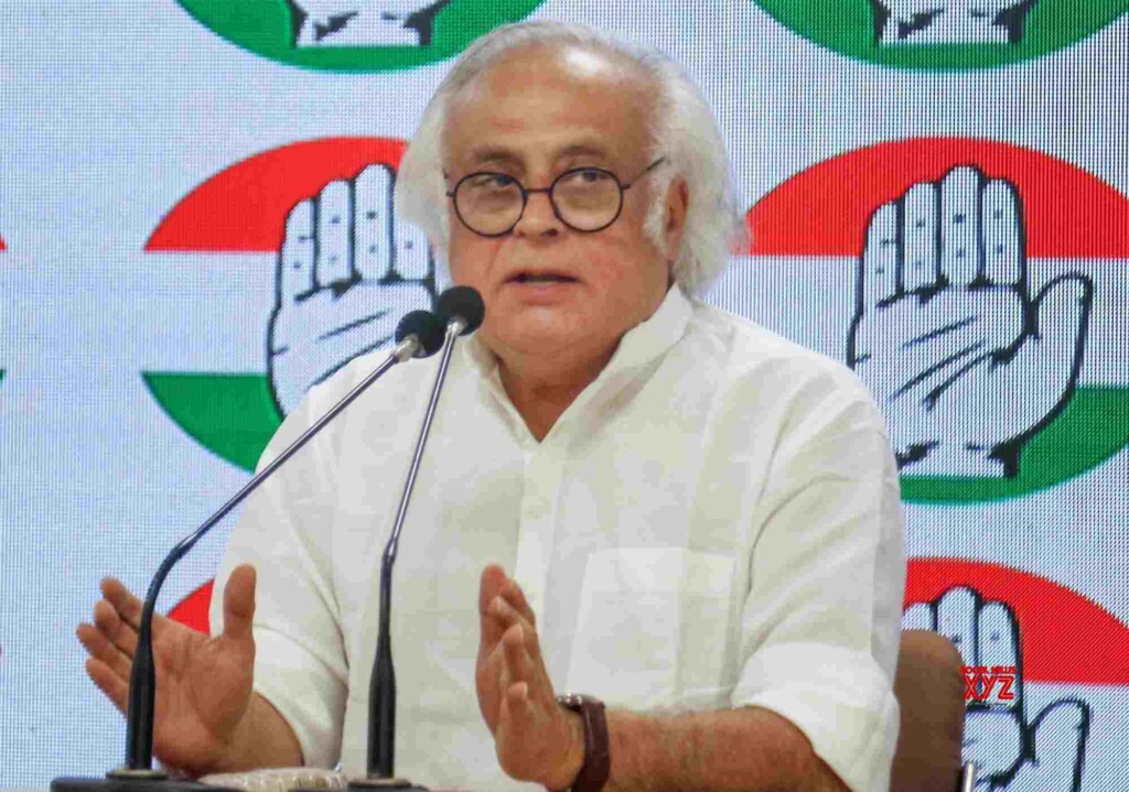 New Delhi : Congress Party leader Jairam Ramesh addresses a press ...