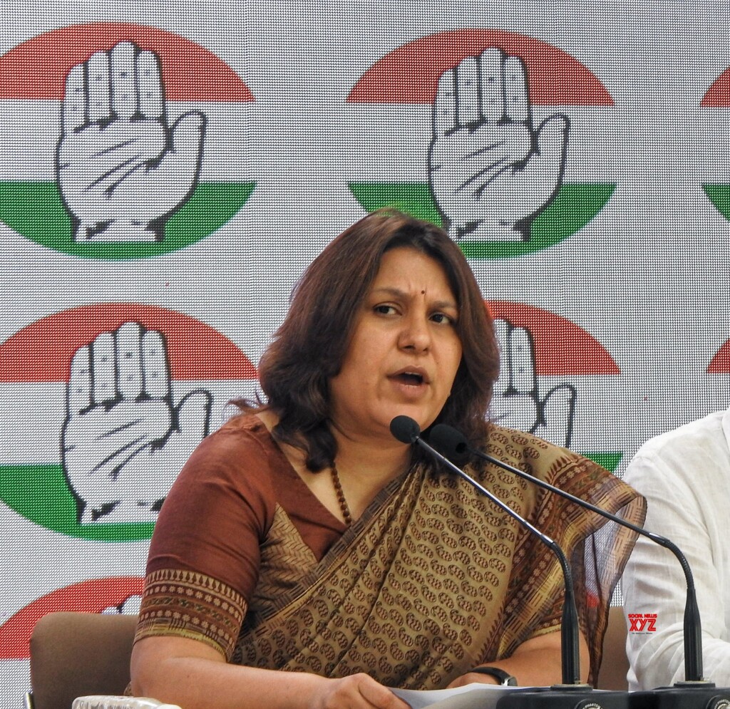 Congress charges Centre with CAG reports, alleges corruption in govt ...
