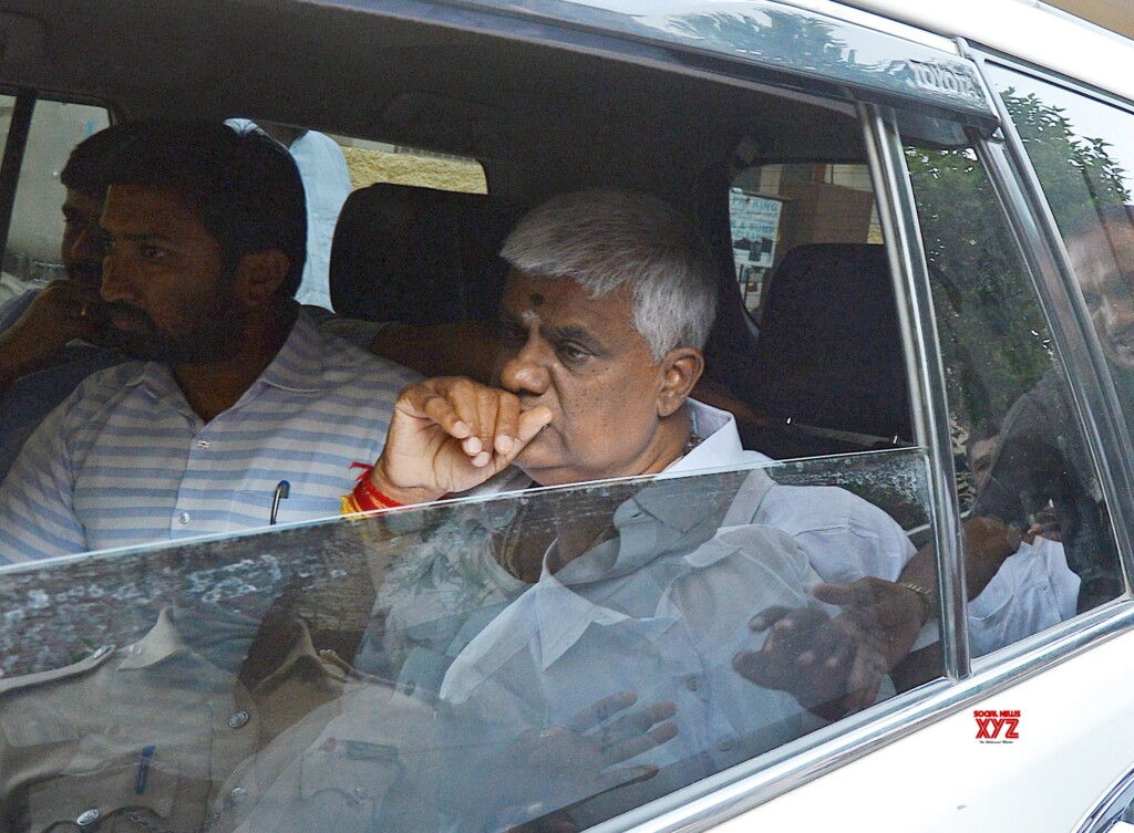 Emotional H.D. Revanna heads to father Deve Gowda's house after release ...