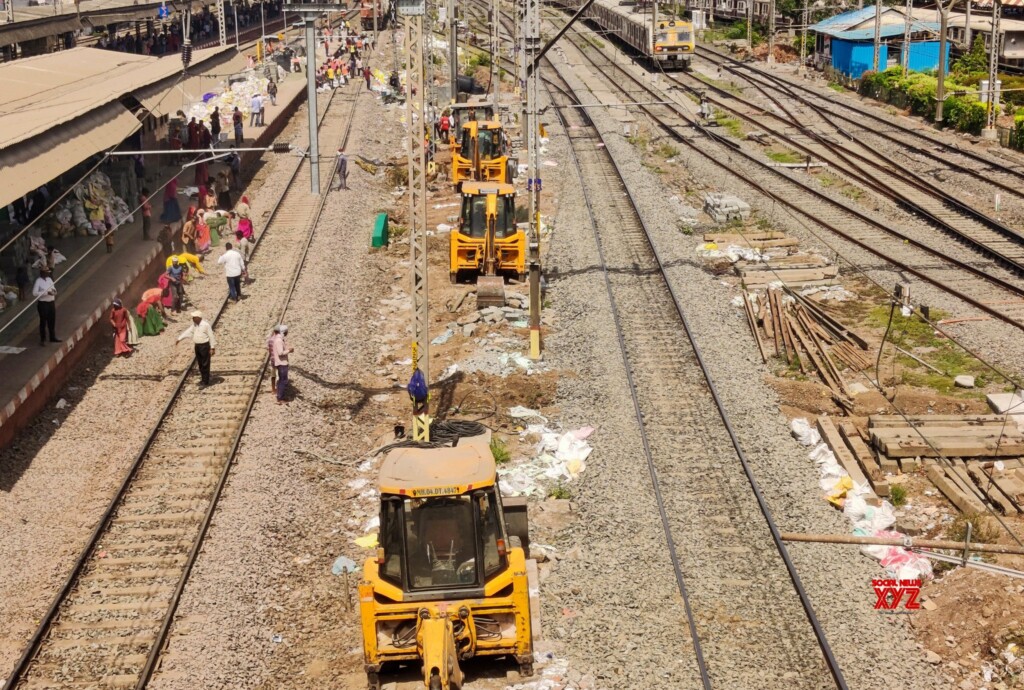 Thane: Restoration work is underway after a 63 hour long 'special mega ...