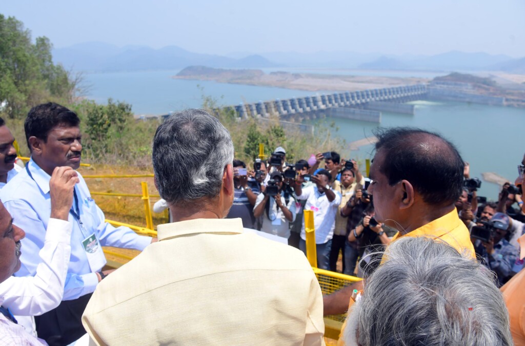 Polavaram: Andhra Pradesh CM Nara Chandrababu Naidu inspects construction work #Gallery - Social ...